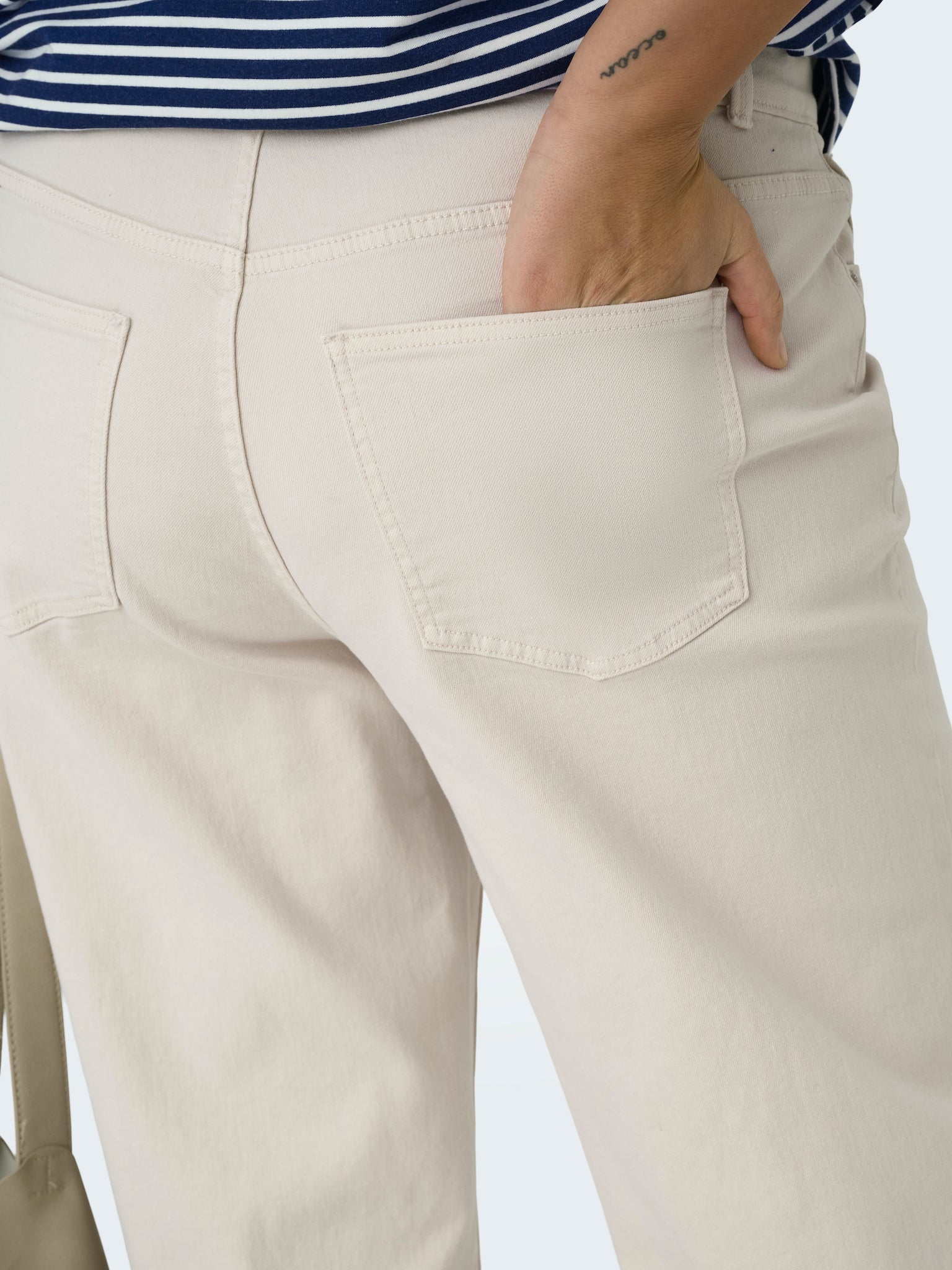 ONLY CARMAKOMA | PLUS SIZE | ONLINE & in Berlin | Jeanshose "Juicy" mit ...
